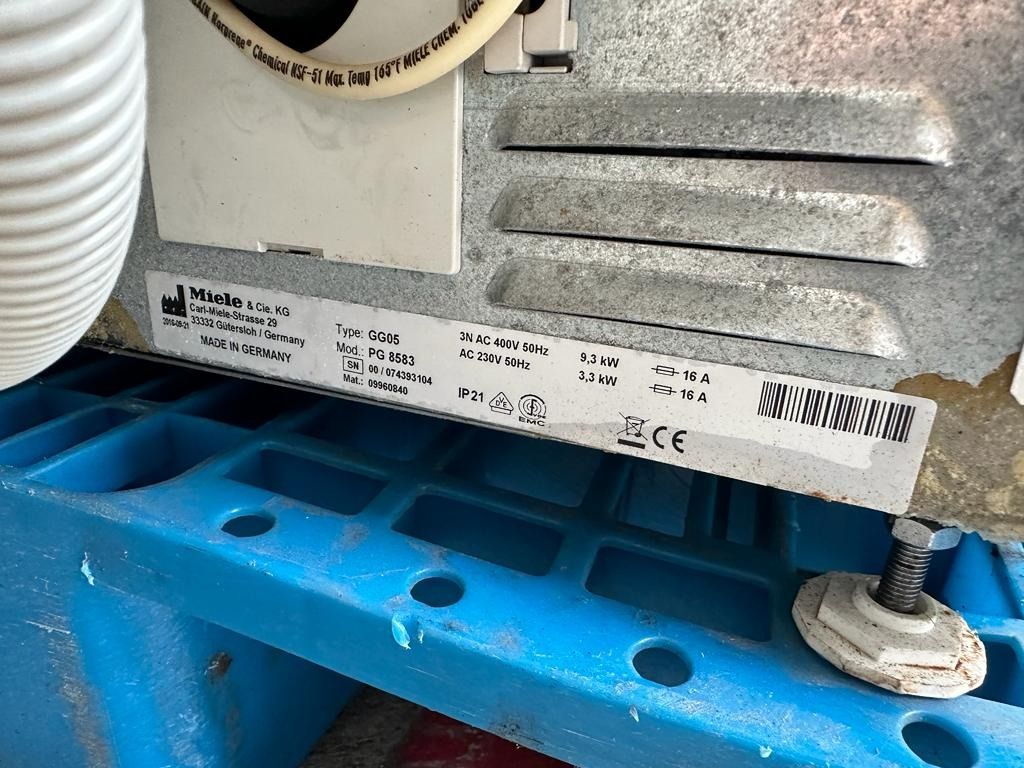 Miele & Cie. KG PG 8583 Type. GG05 MAT. 09960840 for Lab use ...