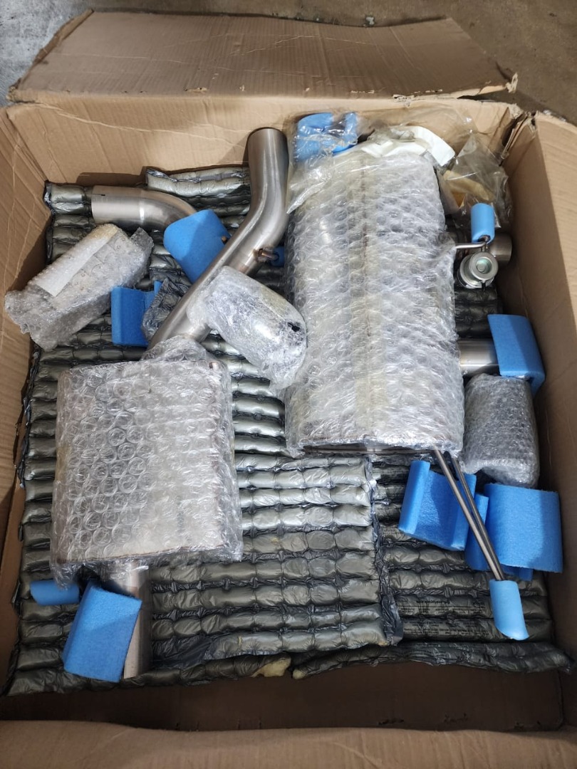 Milltek Exhaust for Volkswagen Golf R MK6, Car Accessories, Accessories ...