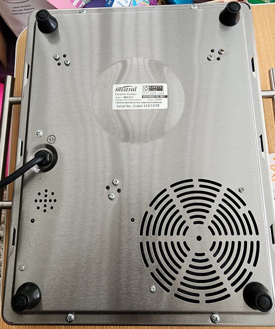 Mistral Ceramic Cooker MCC317, TV & Home Appliances, Kitchen Appliances ...
