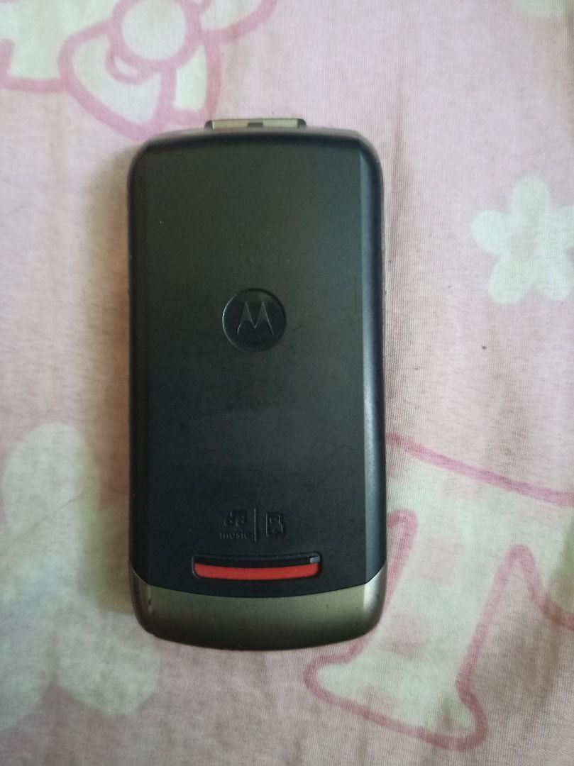 Motorola w396 keypad flip phone, Mobile Phones & Gadgets, Mobile Phones ...