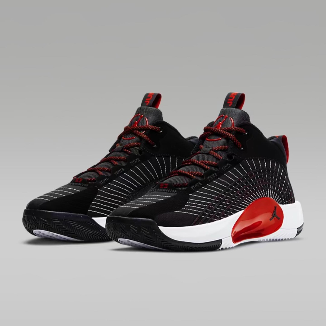 Nike Jordan Jumpman 2021, Men's Fashion, Footwear, Sneakers on Carousell