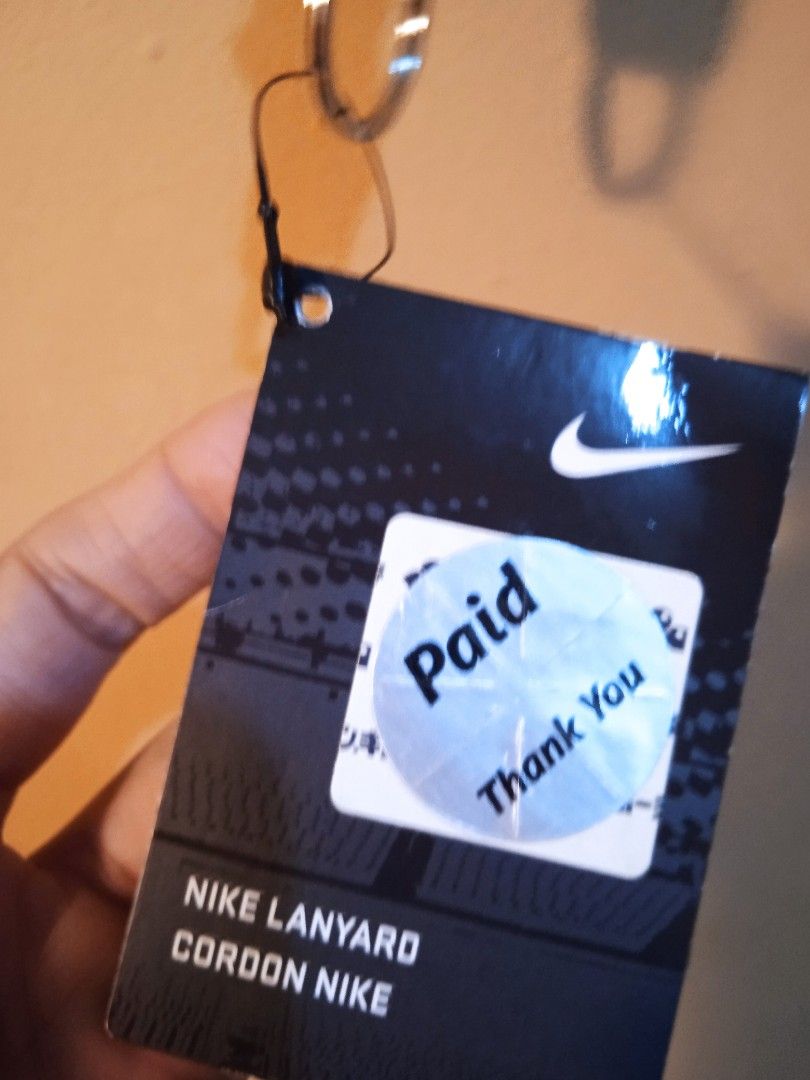 Nike lanyard ID Card / Name Tag Hanger Tali Gantungan, Serba Serbi ...