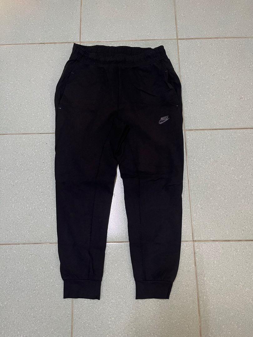 Nike TF size 32to36, Men's Fashion, Bottoms, Joggers on Carousell