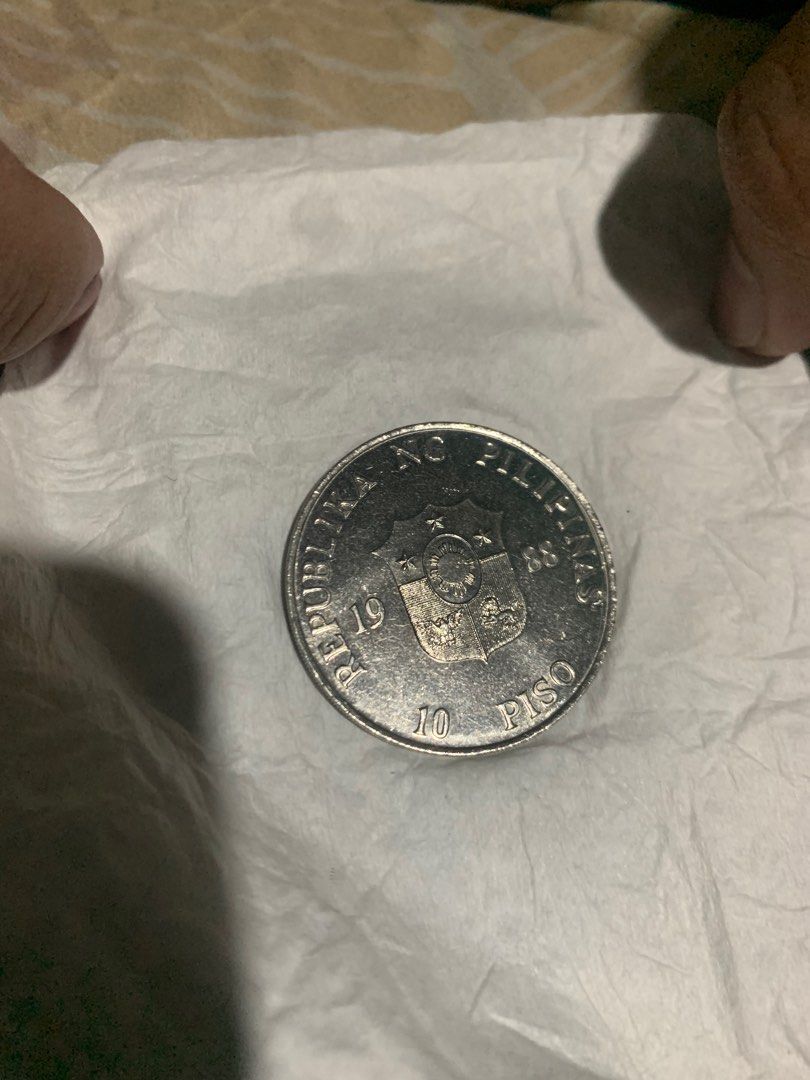 people power revolution 10 peso coin 1988, Hobbies & Toys, Memorabilia ...