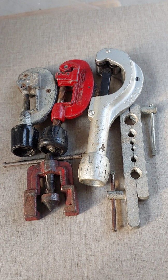 Piping equipments, Furniture & Home Living, Home Improvement ...