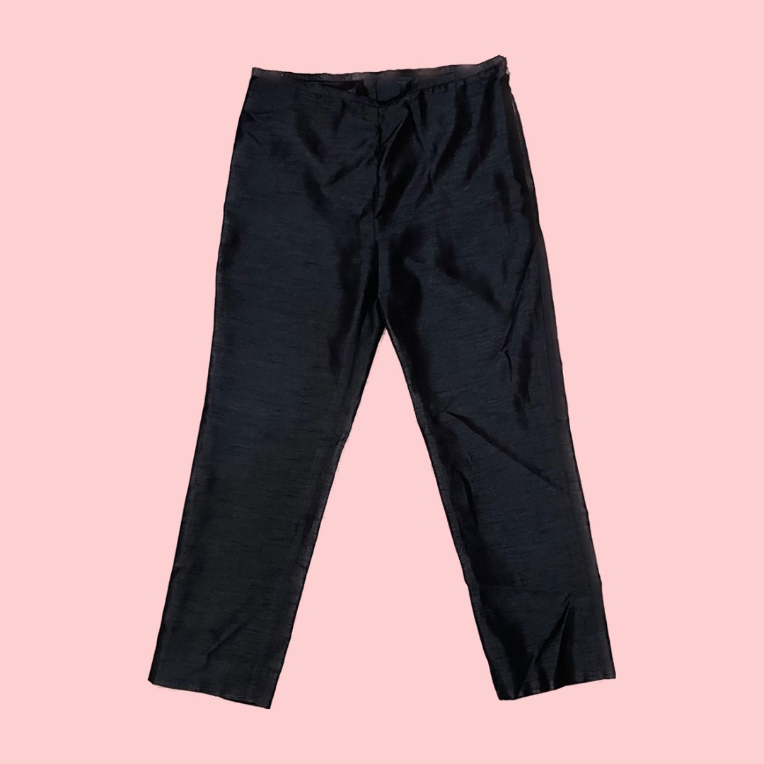 plain black pants, Women's Fashion, Bottoms, Other Bottoms on Carousell