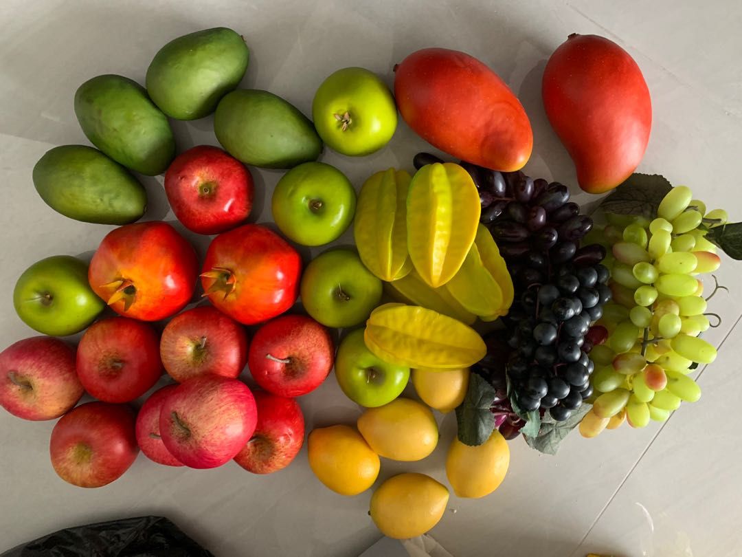 Plastic fruit display, Food & Drinks, Gift Baskets & Hampers on Carousell