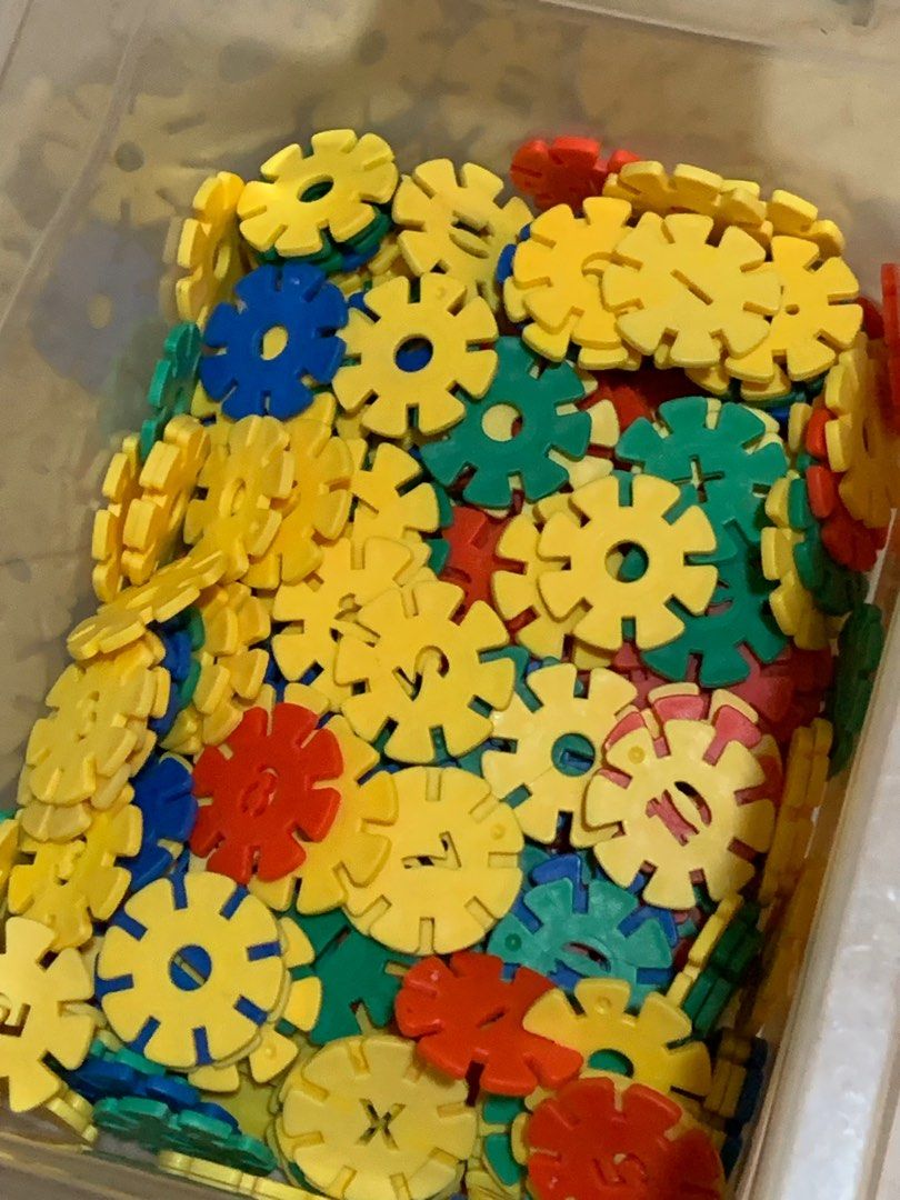 Plastic Snowflake Interconnecting Blocks Building Construction Game ...