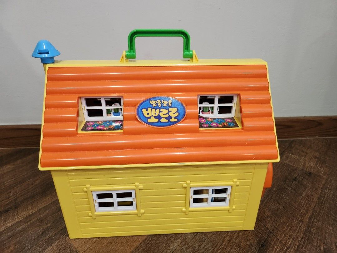 Pororo House, Hobbies & Toys, Toys & Games on Carousell