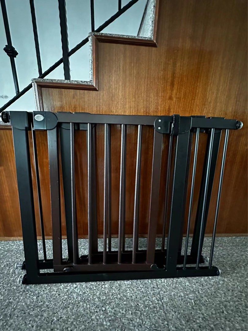 Premium Wood Safety Gate Baby Pet Safe Fence Wooden Fencing Two Way ...