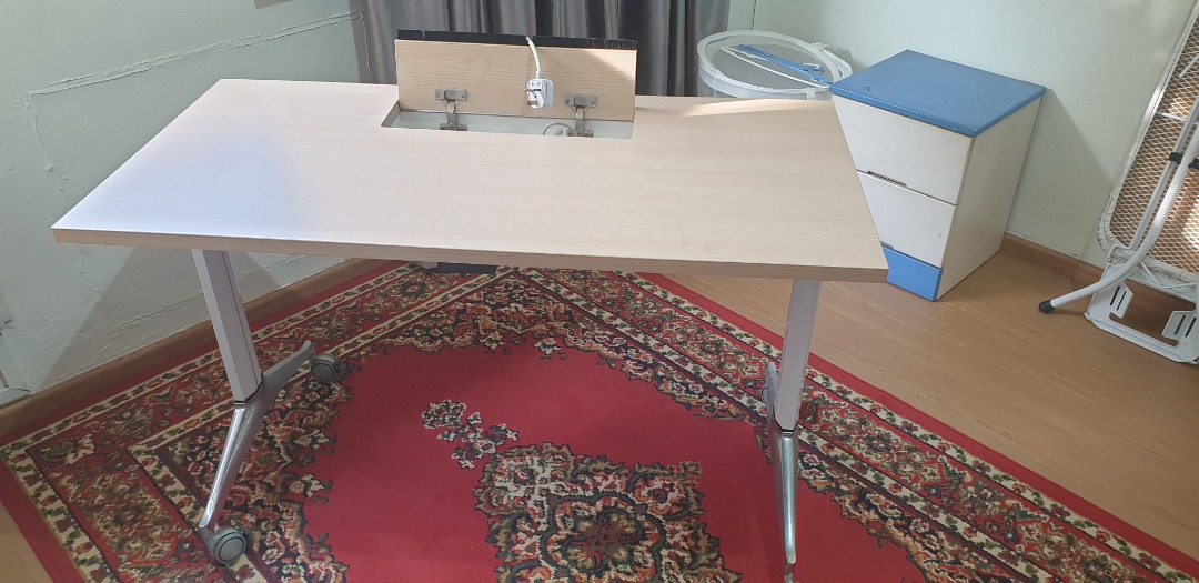 Professional grade computer table for sale, Furniture & Home Living ...