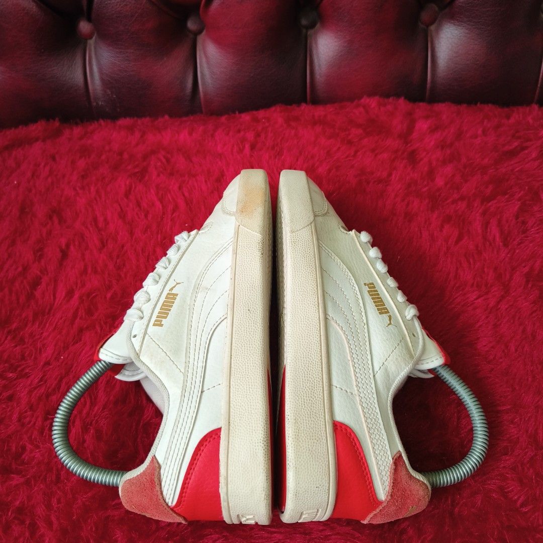 Puma smash v1, Fesyen Wanita, Sepatu di Carousell