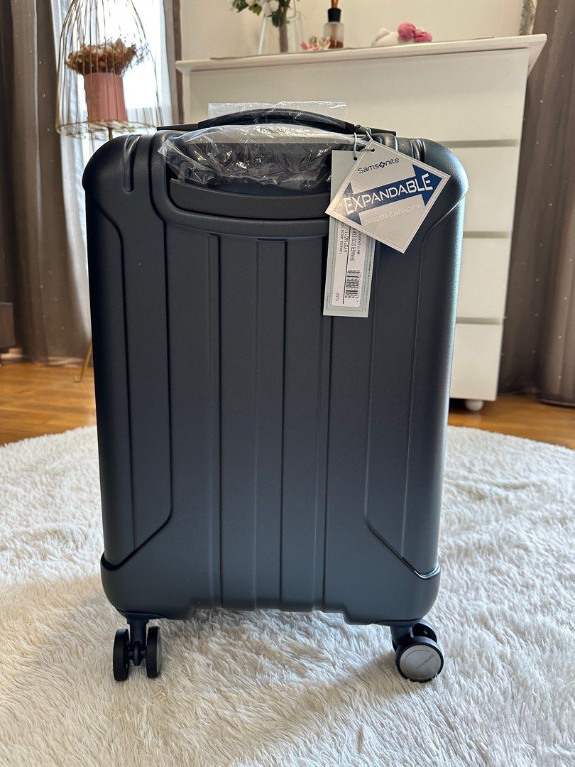 Samsonite NIAR Spinner Matt Graphite, Hobbies & Toys, Travel, Luggage ...