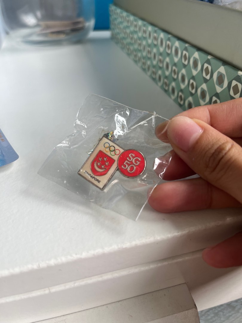 SG50 Singapore Pin Collectable, Hobbies & Toys, Memorabilia ...