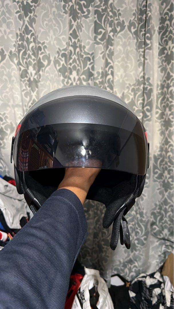 SGV Rider 2 Helmet, Motorcycles, Motorcycle Apparel on Carousell