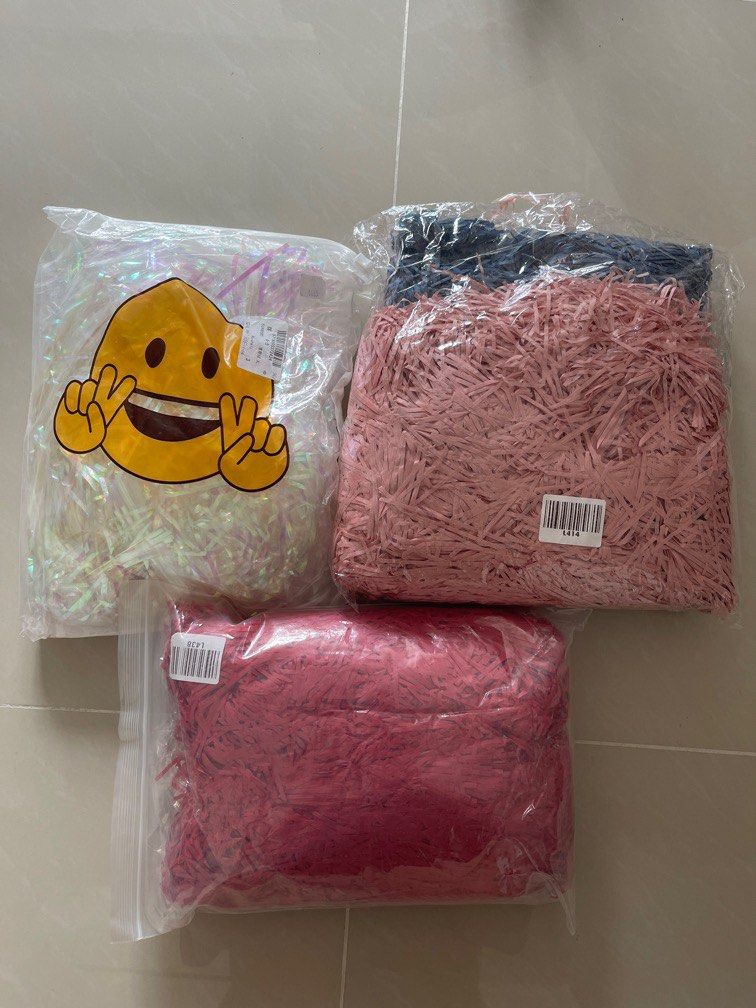 Shredded Paper Gift Packaging Stuffing Paper, Hobbies & Toys ...