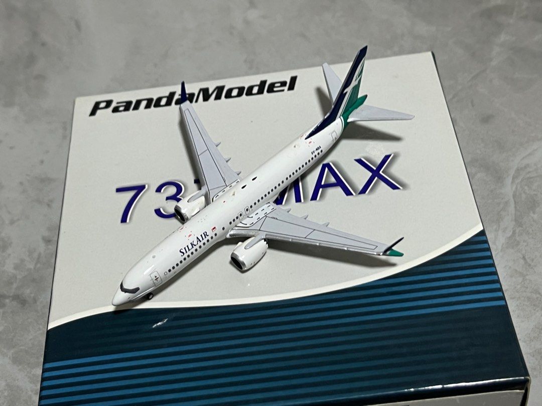 Silkair Boeing 737 Max 8 1:400 Model, Hobbies & Toys, Toys & Games on ...