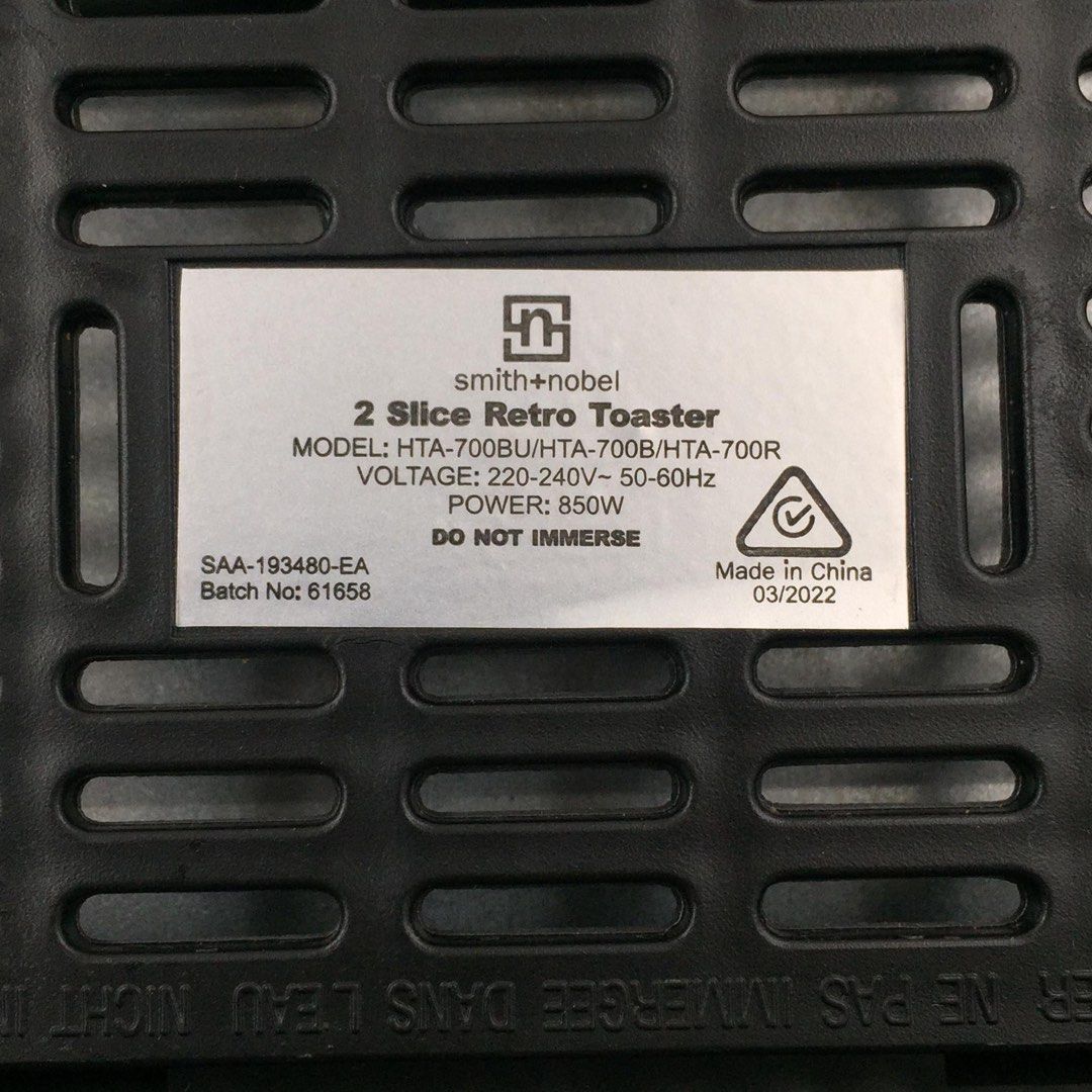SMITH+NOBEL 2-Slice Black Retro Toaster 220volts, TV & Home Appliances ...