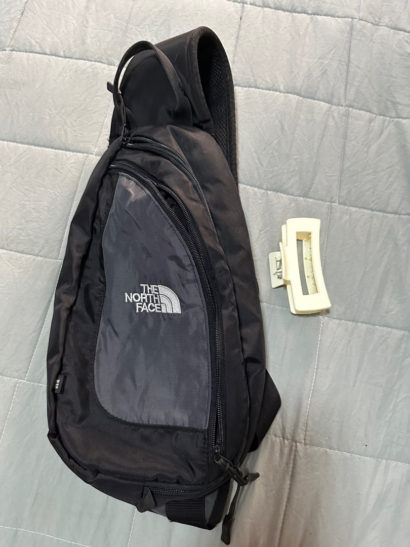 The North Face Body Bag, Men's Fashion, Bags, Sling Bags on Carousell