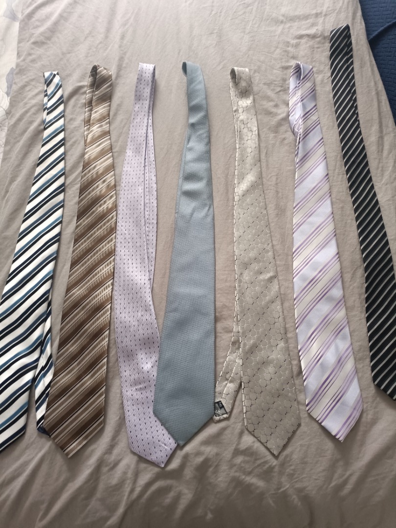 Bundle of 7 Ties, Men's Fashion, Watches & Accessories, Ties on Carousell