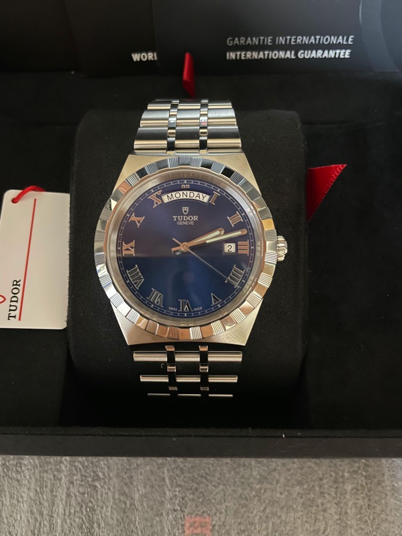 抵！Tudor 28600 Blue Dial, 名牌, 手錶 - Carousell