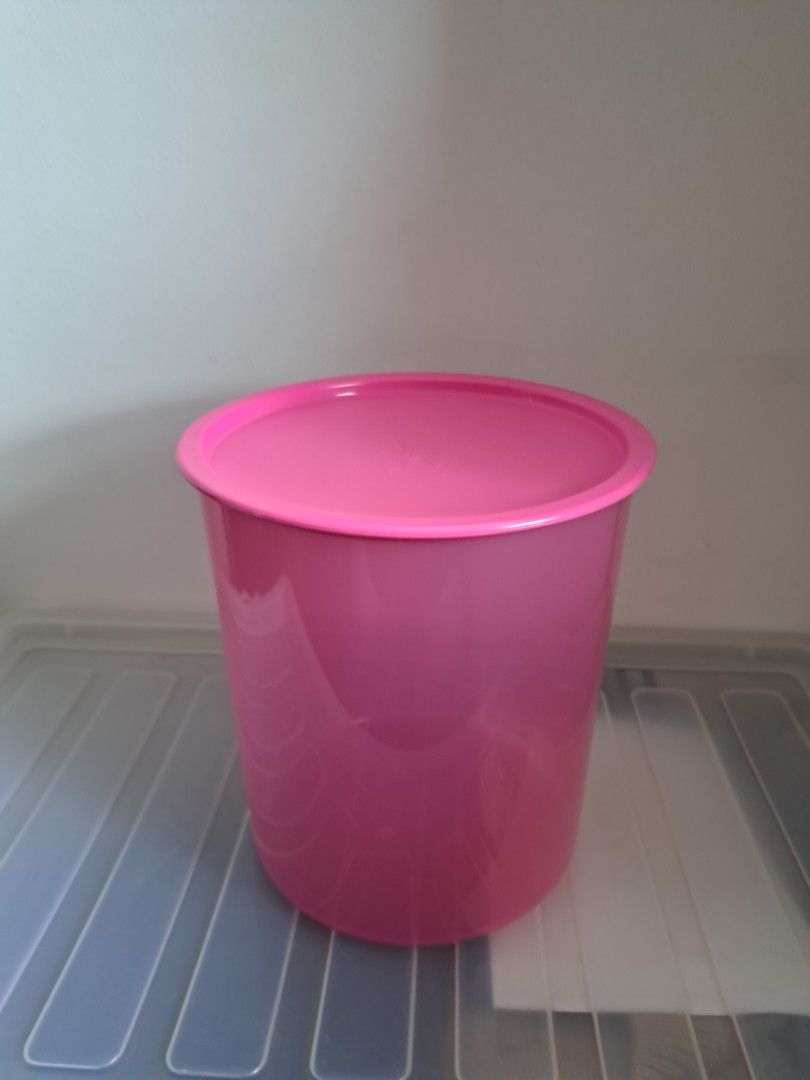Tupperware Container, Furniture & Home Living, Kitchenware & Tableware ...