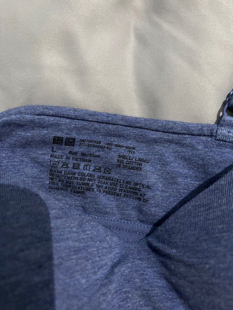 Uniqlo Built In Bra Top Womens Fashion Tops Other Tops On Carousell