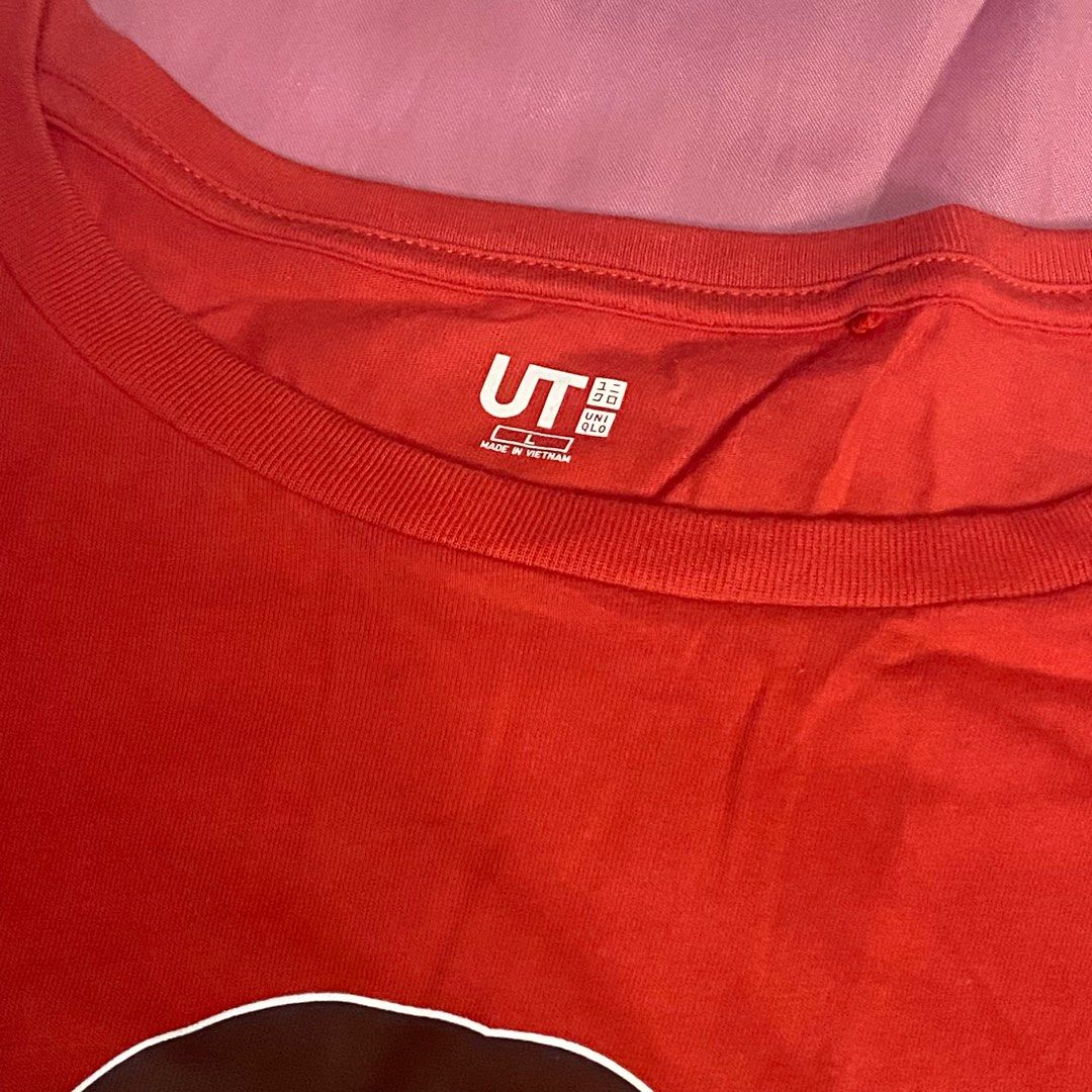 Uniqlo: Red Peko-Chan Milky Graphic Top, Women's Fashion, Tops, Shirts ...