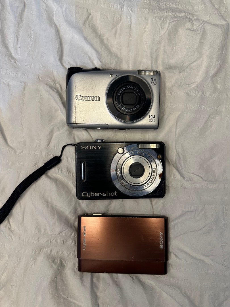 UNTESTED CAMERAS / CANON AND SONY, Photography, Cameras on Carousell