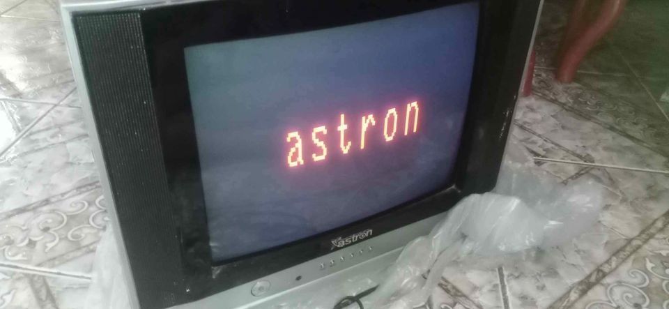 Vintage 14" Astron CRT TV - Working Condition, No Remote, TV & Home ...