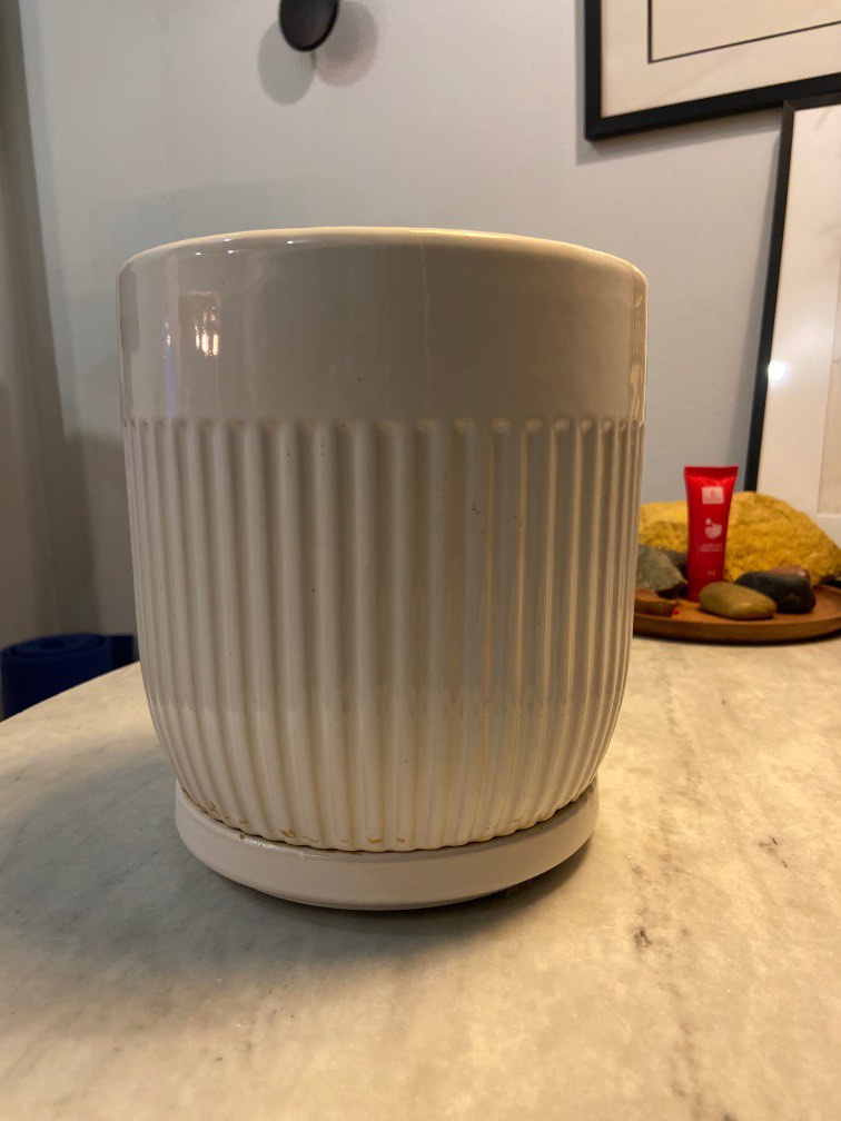 White fluted glazed ceramic plant pot 15cm, Furniture & Home Living ...