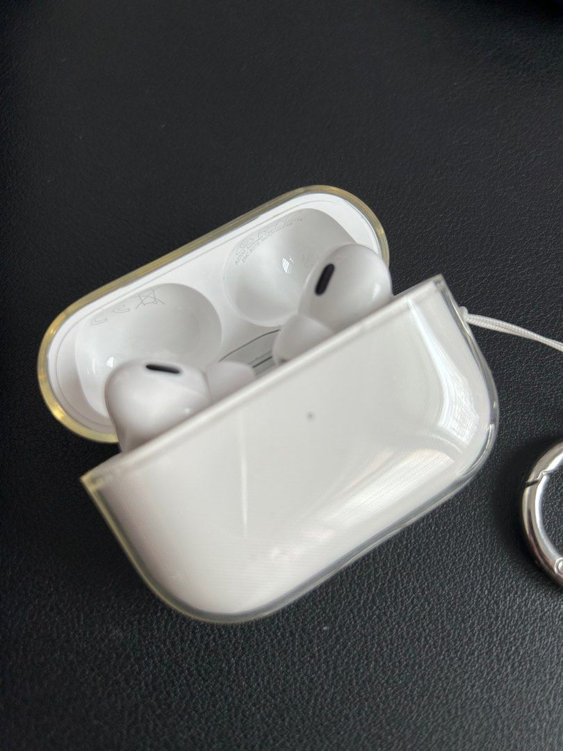 Apple Airpod Pro Gen 2 (Lightning), Audio, Earphones on Carousell