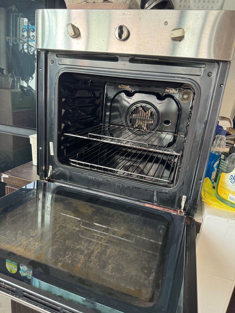 Ariston Oven, TV & Home Appliances, Kitchen Appliances, Ovens & Toasters on Carousell