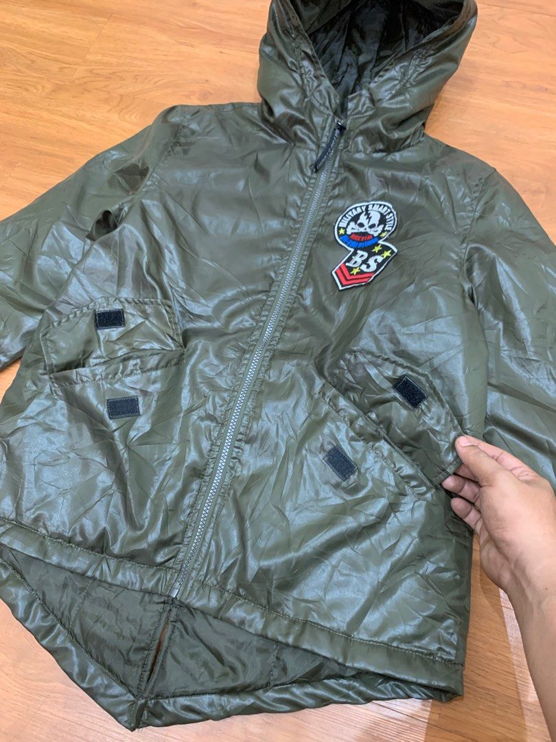 Batsu studio military smart style puffer jacket, Fesyen Pria, Pakaian ...