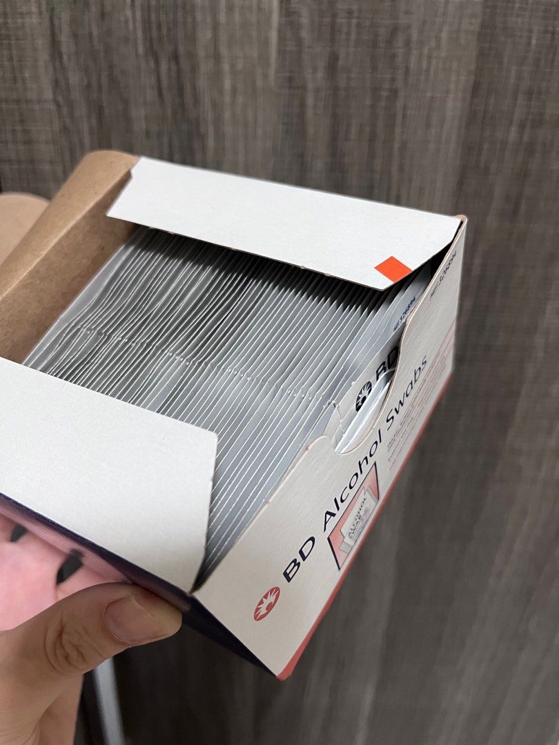 BD Alcohol Swab, Beauty & Personal Care, Sanitisers & Disinfectants on ...