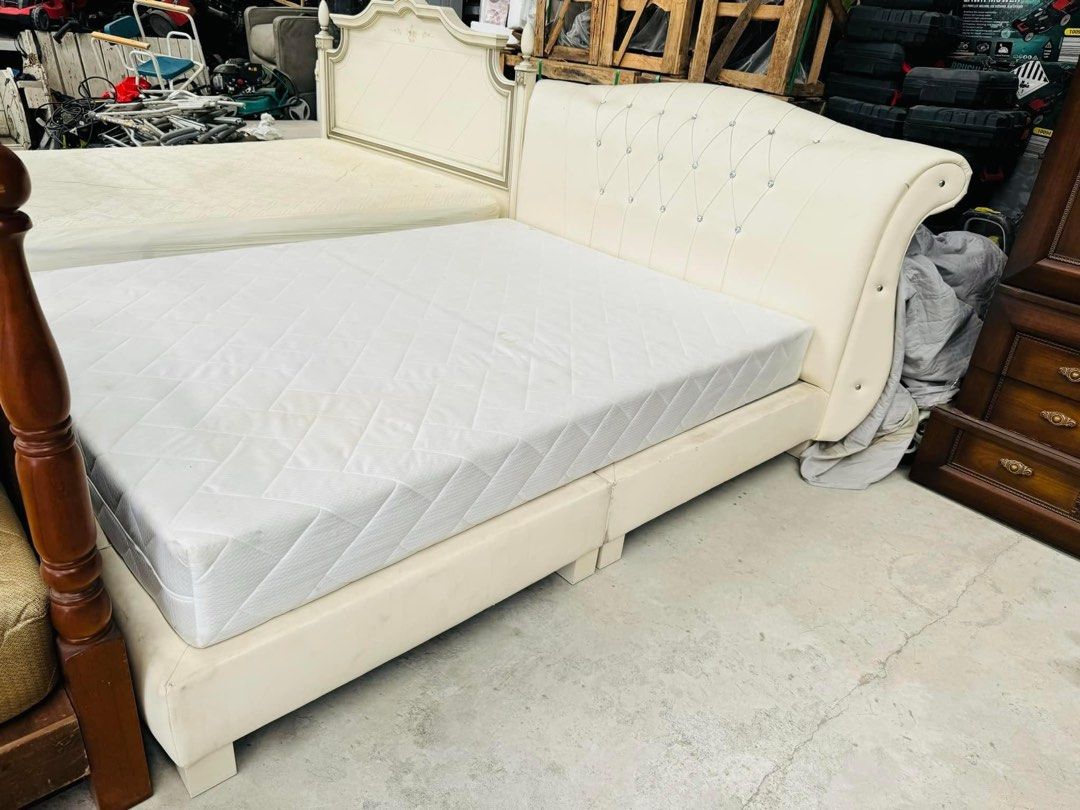 Bed, Furniture & Home Living, Furniture, Bed Frames & Mattresses on ...