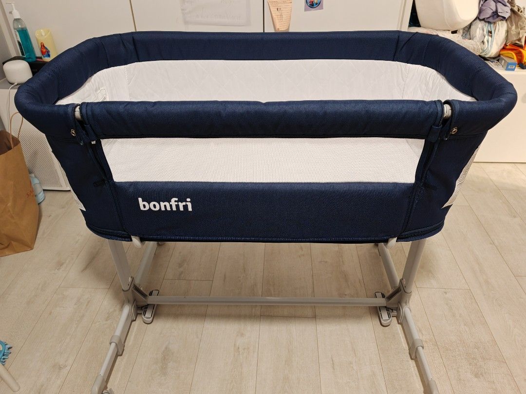 Bonfri S5 Rock & Relax Bassinet, Babies & Kids, Baby Nursery & Kids ...