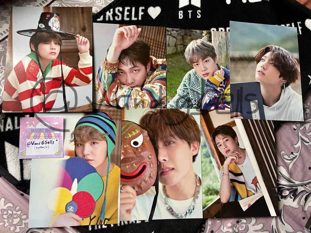 BTS MINI POSTER, Hobbies & Toys, Memorabilia & Collectibles, K-Wave on ...