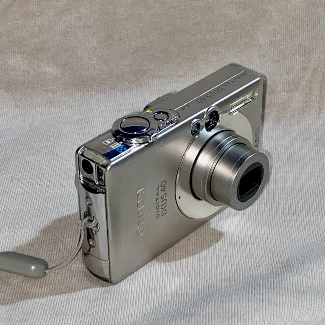 Canon Ixus Digital Camera (Digicam), Photography, Cameras on Carousell