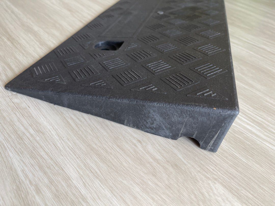 Car Kerb Ramp Mat Curb Ramp Pad Heavy Duty Ramp Motorcycle Ramp ...