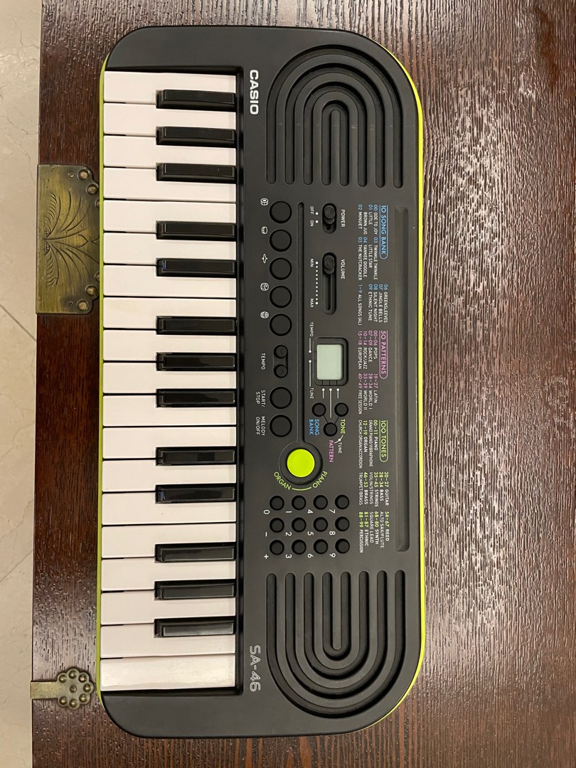 Casio SA-46 Portable Keyboard, Hobbies & Toys, Music & Media, Musical ...