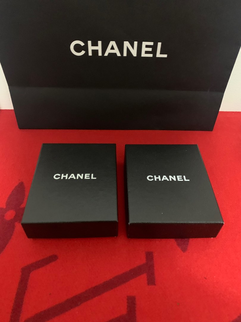 Chanel accessories box, Luxury, Accessories on Carousell