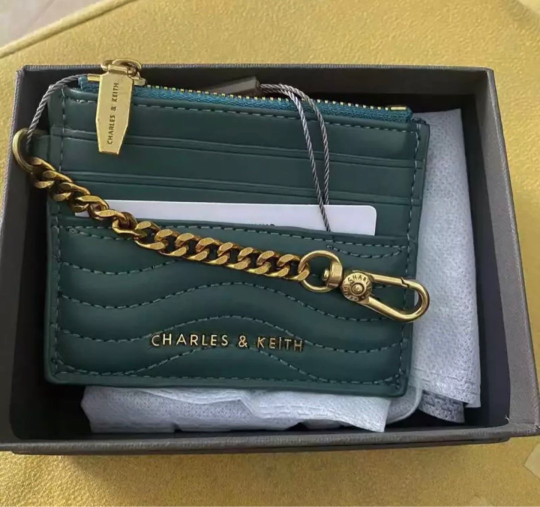 Charles & Keith Coin/Card Wallet, Luxury, Bags & Wallets on Carousell