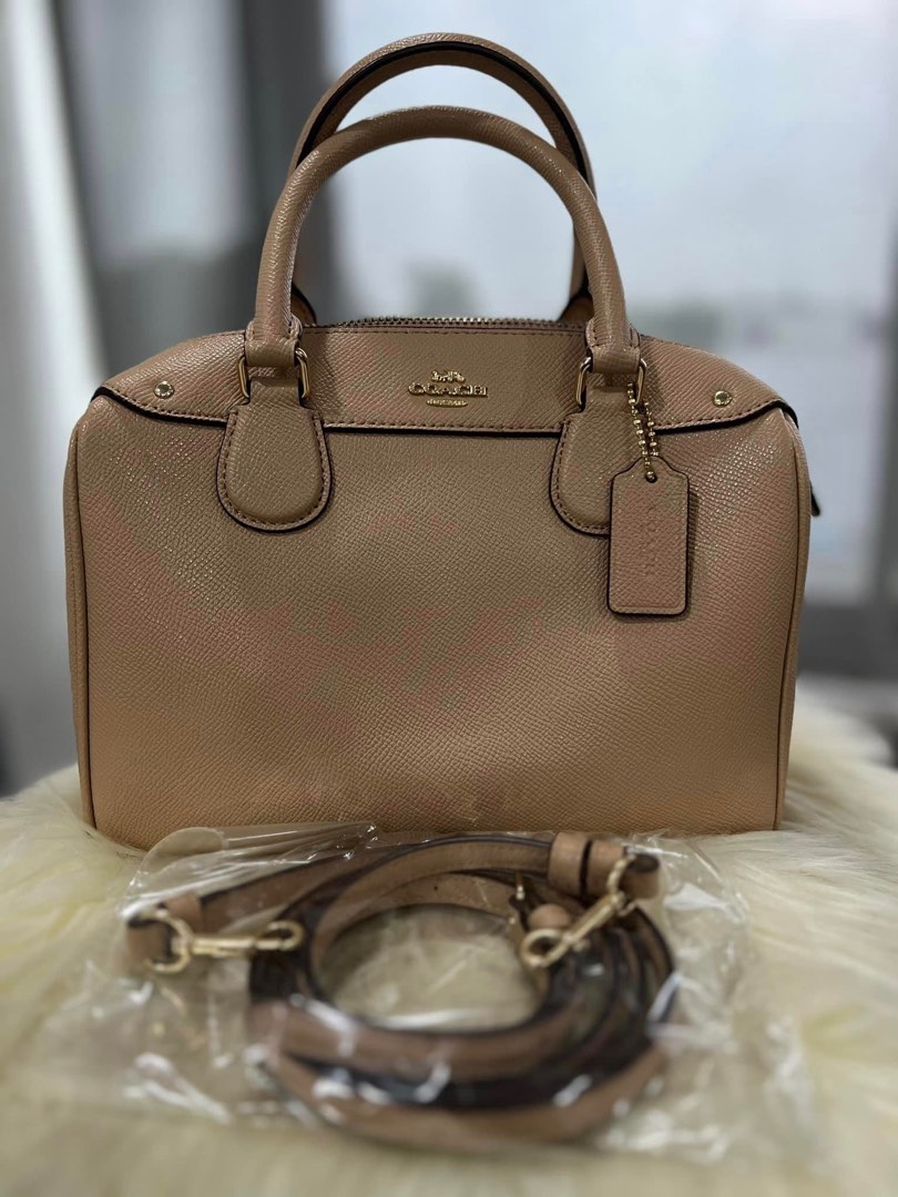 Coach Bennett Sachel (Beige color), Luxury, Bags & Wallets on Carousell