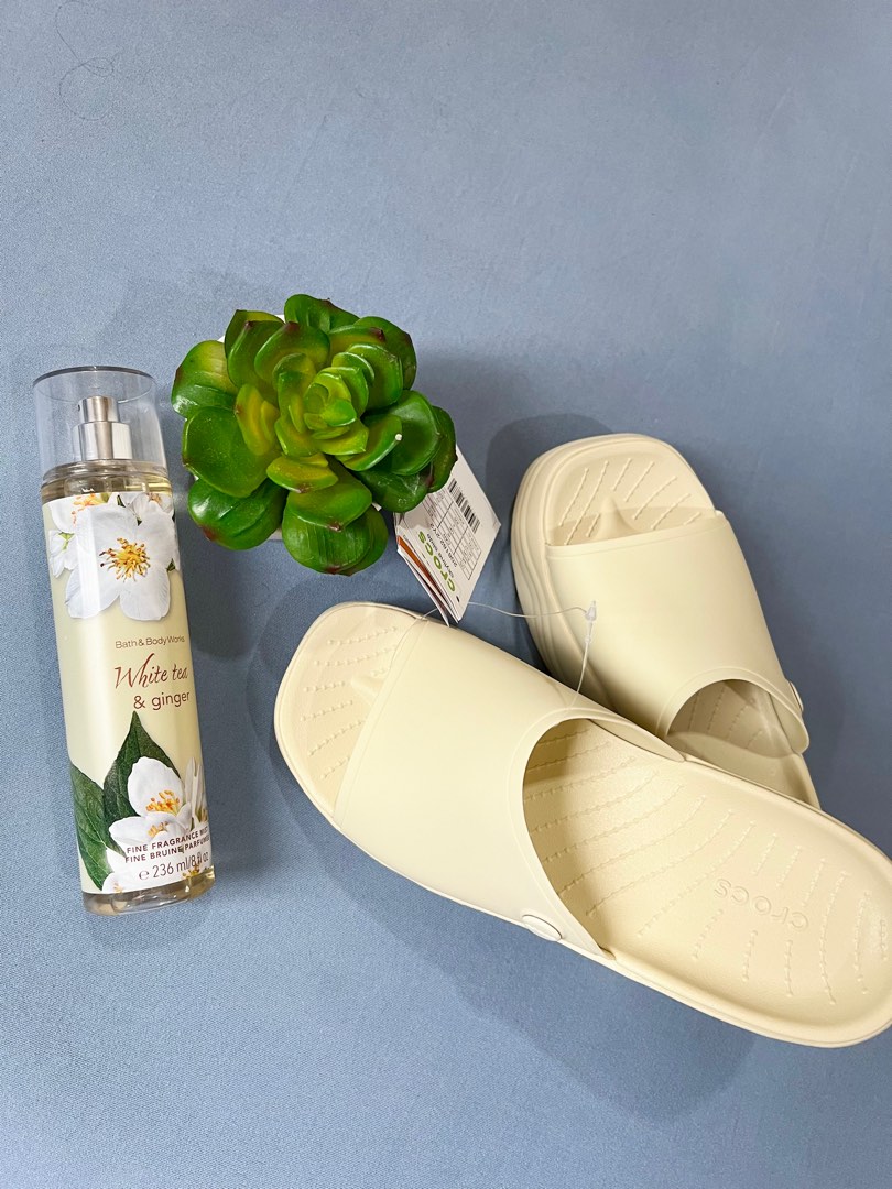 Crocs Skyline Slide, Women's Fashion, Footwear, Sandals on Carousell