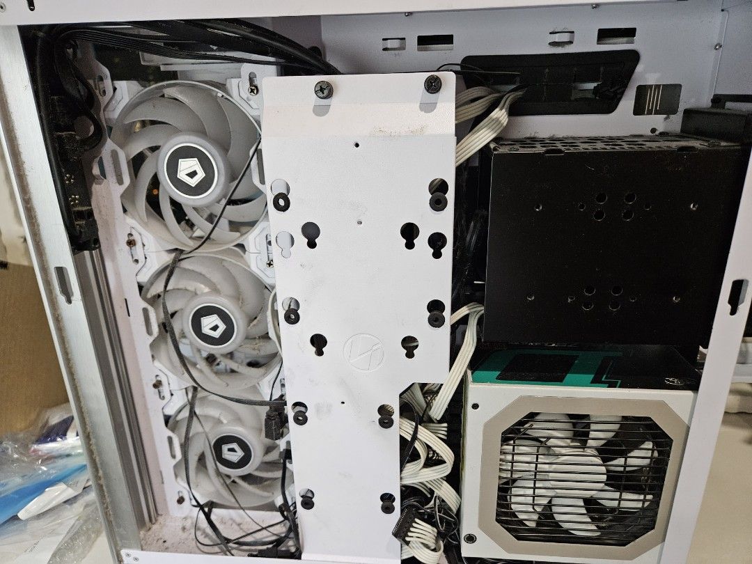 Desktop PC incomplete (Missing gpu and ssd), Computers & Tech, Parts ...