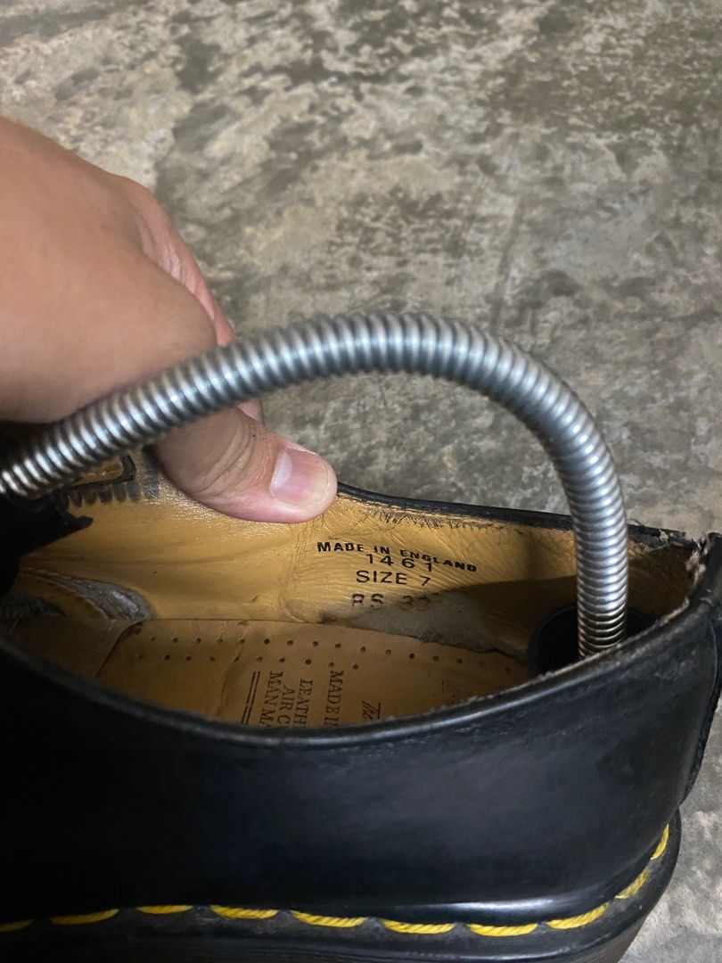 DR MARTENS DOCMART, Men's Fashion, Footwear, Casual shoes on Carousell