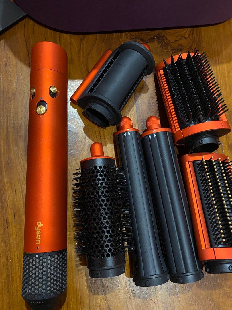 Dyson Airwrap Complete long orange special edition, Kesehatan ...