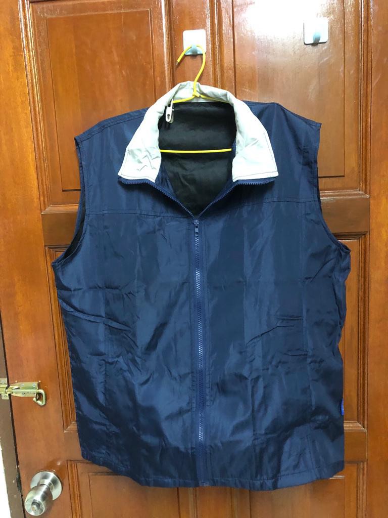 Ensure gold ultra light sport wear, Men's Fashion, Coats, Jackets and ...