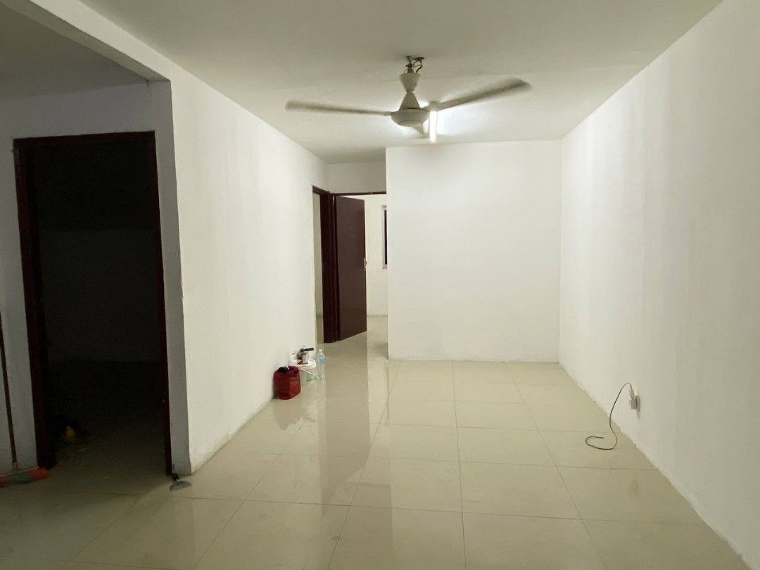 Flat sentul utama untuk disewa, Property, Rentals on Carousell